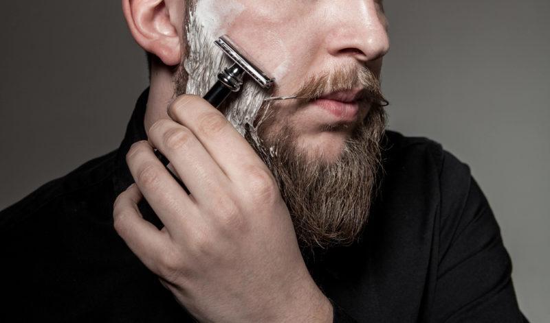 Shaving with sensitive skin - Beau Brummell for Men
